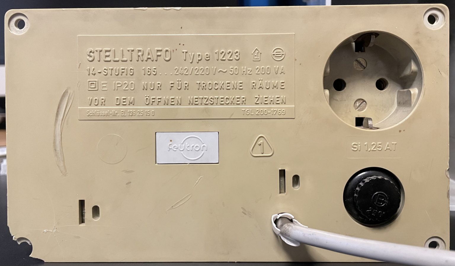 Feutron Stelltrafo Type 1223 | Röhre, RasPi und mehr